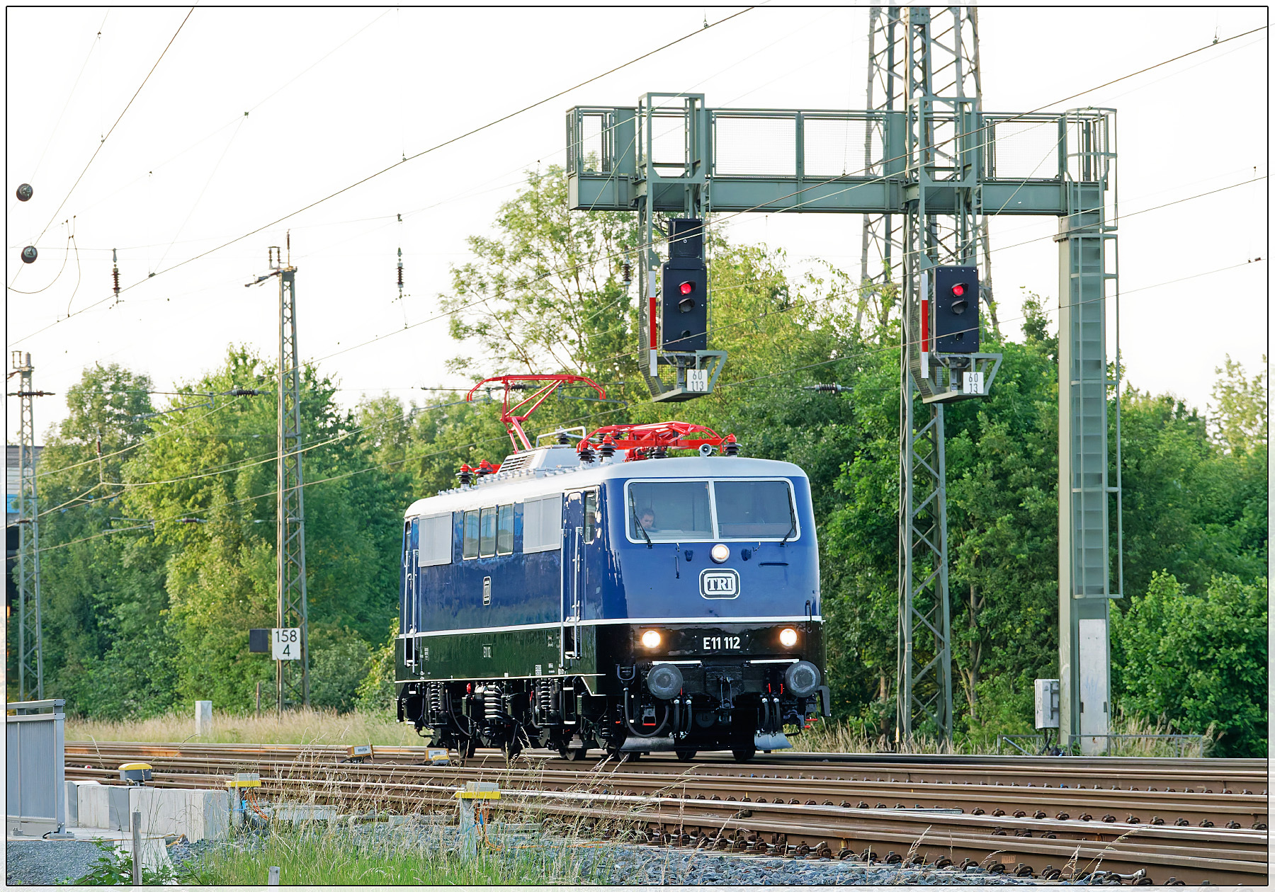 Drehscheibe Online Foren :: 03/02 - Bild-Sichtungen :: Die Neue von TRI ...